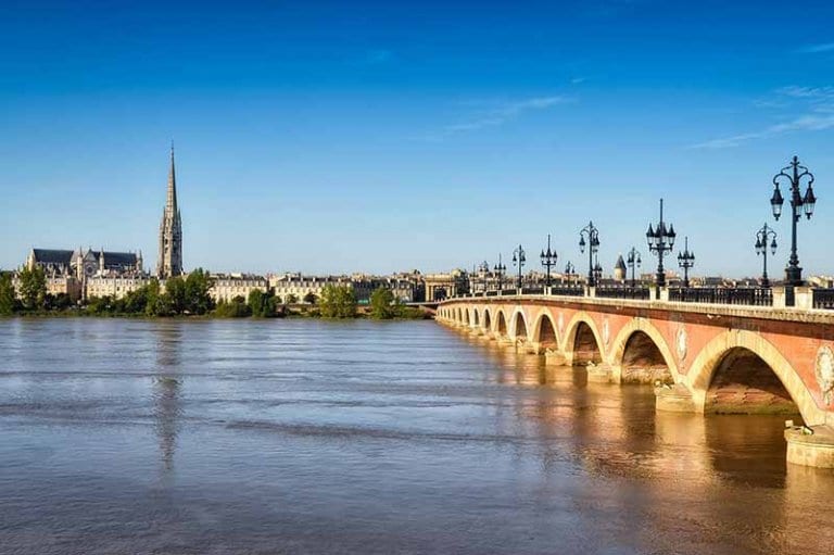 O Que Fazer em Bordeaux na França - 2023 | Todas as dicas!